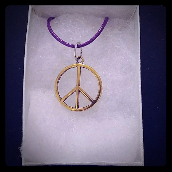 Jewelry | Gold Peace Sign Necklace | Poshmark